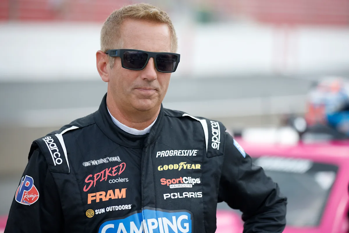 Plane owned by former NASCAR driver Greg Biffle crashes in North ...